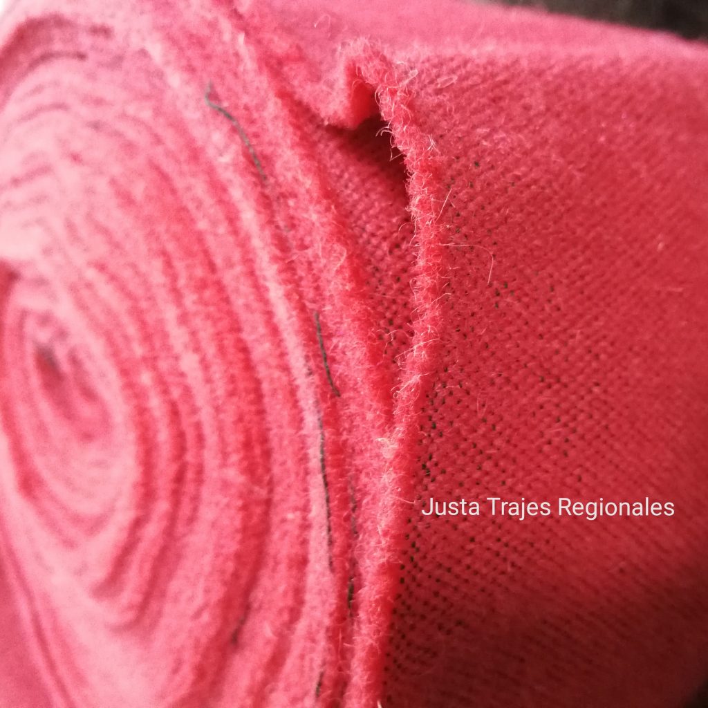 Tejido raso liso doble de ancho - Justa Trajes Regionales